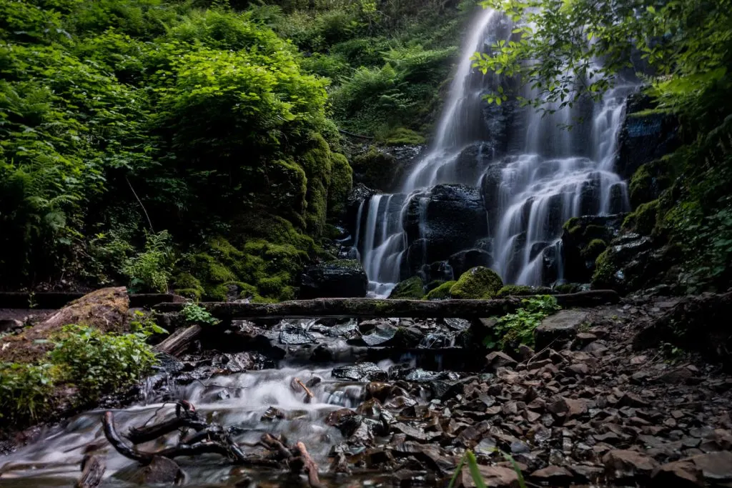 Waterfalls Near Portland: 17 Gorgeous Waterfall Hikes