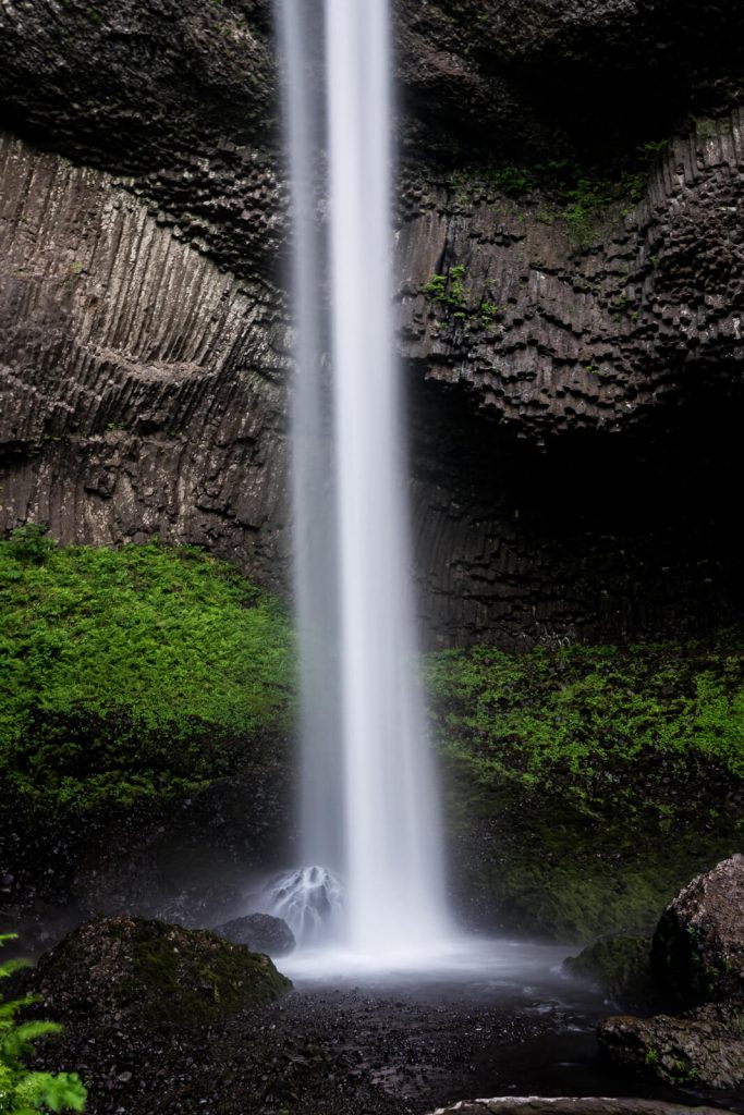 Latourell Falls: The Easiest & Prettiest Waterfall Hike in The Gorge?