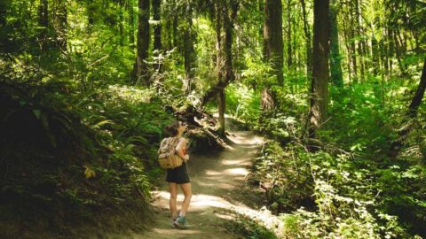 Hiking the Oregon Badlands to Flatiron Rock