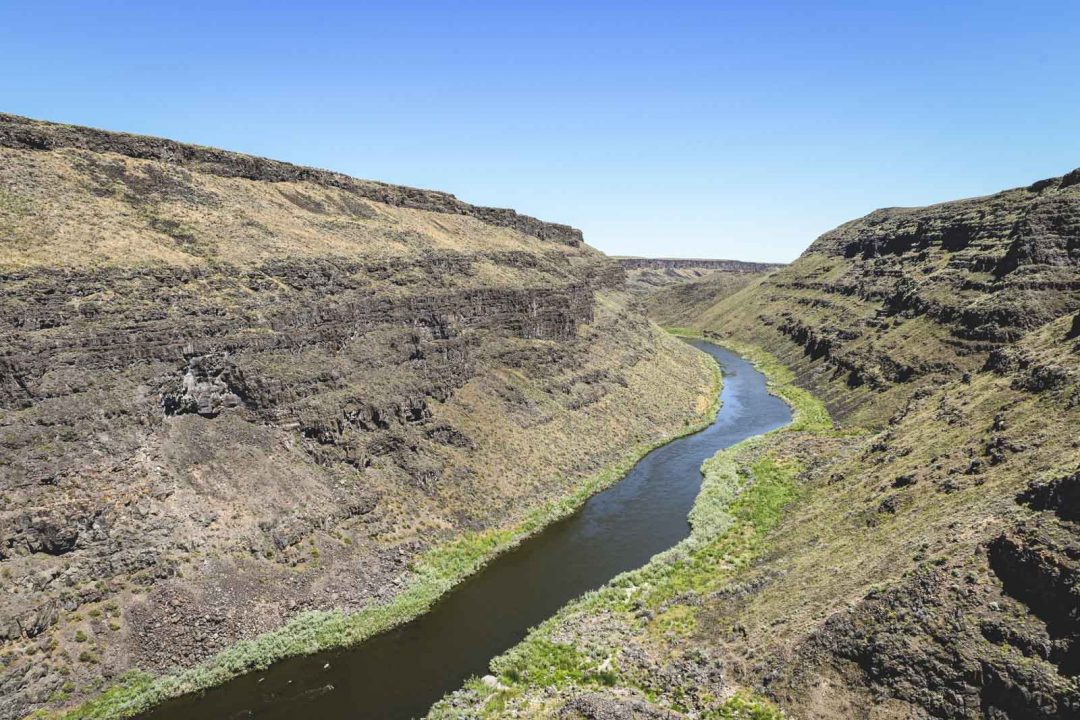 7 of The Most Legendary Rivers For White Water Rafting in Oregon