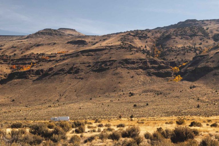 A Guide to Hart Mountain Hot Springs in Oregon