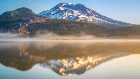 Hiking the Oregon Badlands to Flatiron Rock