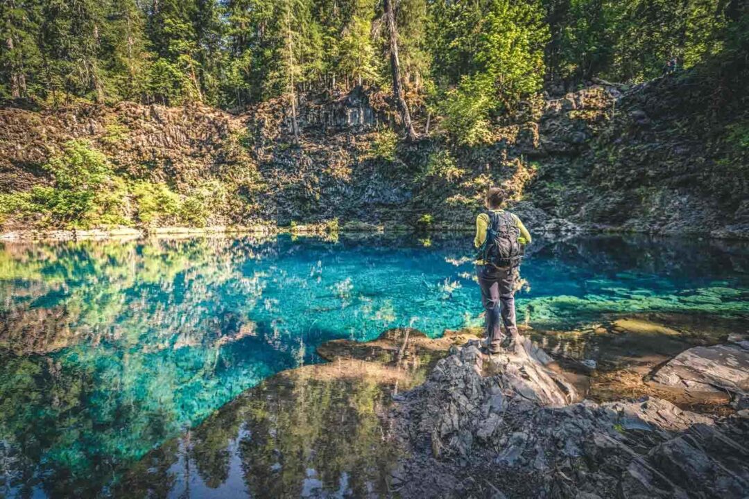 Hiking The EPIC McKenzie River Trail in Oregon - Oregon is for Adventure