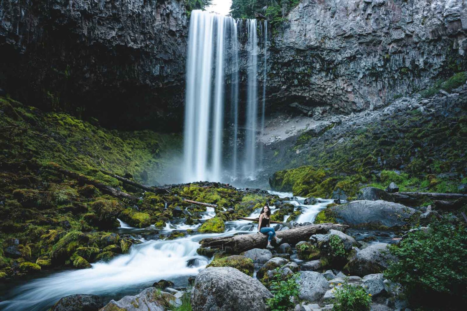 Hiking The Gorgeous Tamanawas Falls Trail - Oregon is for Adventure