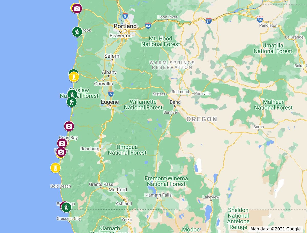 11 Oregon Lighthouses & The Adventures Nearby