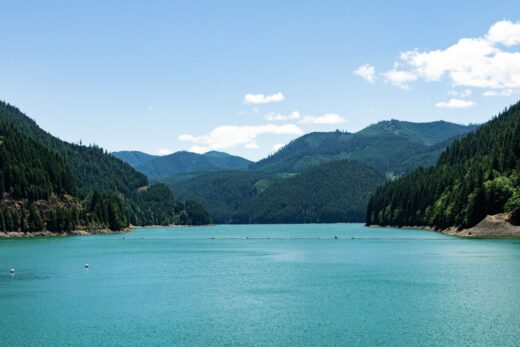 8 Oregon Campgrounds in the Cascade Mountains Perfect for Summer Adventures