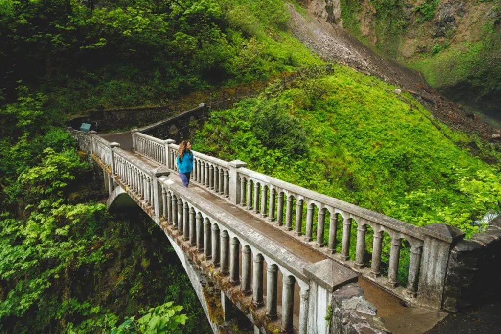 Multnomah Falls Hike: EVERYTHING You Need to Know! (2023)