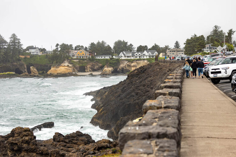 9 EPIC Things to Do in Depoe Bay