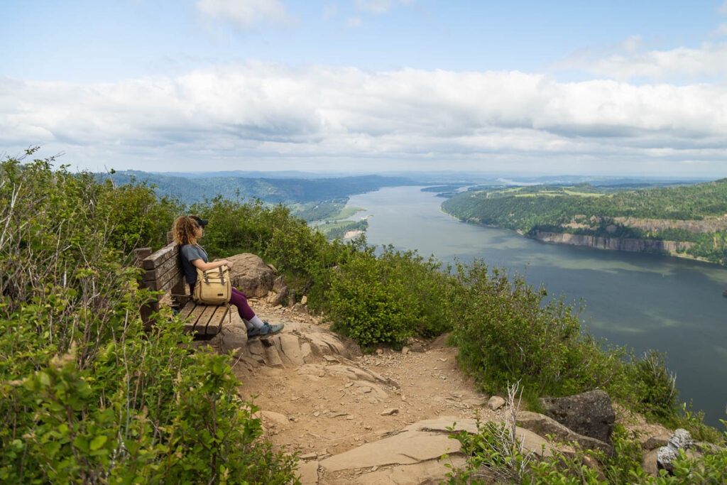 Hiking Angel’s Rest Trail: Killer Gorge Views (Oregon)