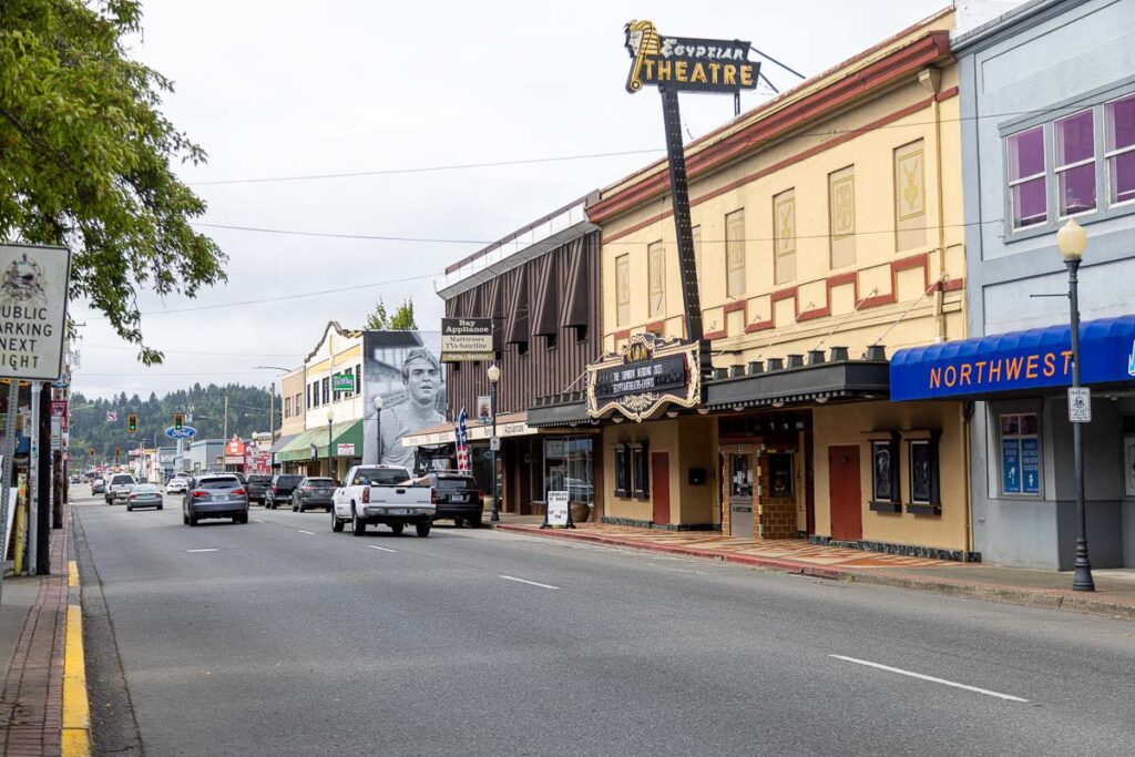 9 FUN Things to Do Around Coos Bay, Oregon